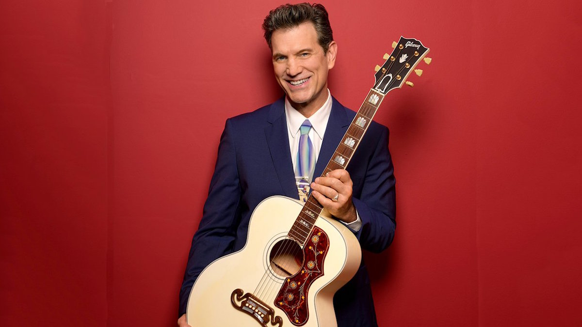 Chris Isaak, entre bromas y guitarras – Ciudad Criolla